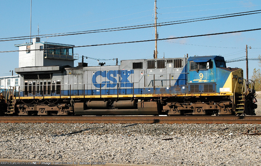 CSX 9